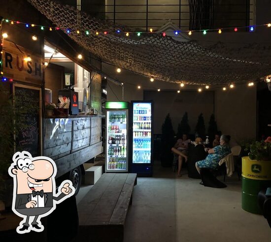 RUSH_foodtruck, Mamaia-Sat - Restaurant reviews