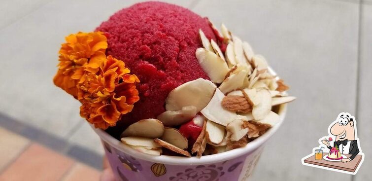 Frozen Fruit Co in Santa Monica - Restaurant menu and reviews