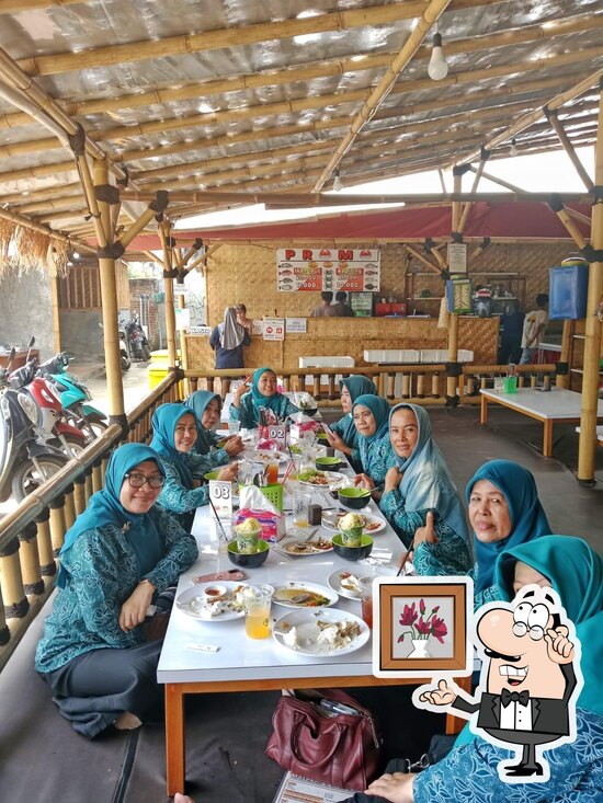Es'eS Cendol Duren & Seafood Laut Nusantara, Tangerang - Restaurant ...
