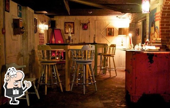 Sous Sol in Winnipeg - French restaurant menu and reviews
