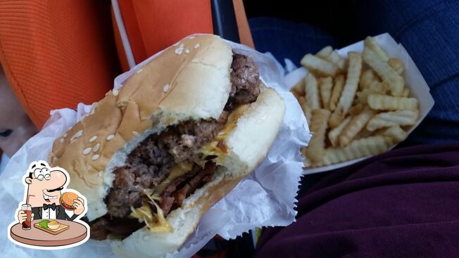 West Pier Drive-In in Sault Ste. Marie - Restaurant menu and reviews