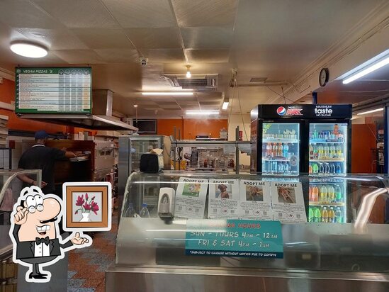 Hilton Pizza, Hilton - Restaurant menu, prices and reviews