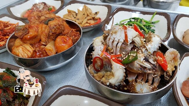 Menu at Daedeok Restaurant, Yeosu-si