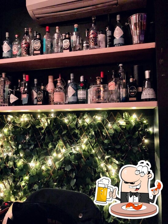 Menu au Poco Mas pub et bar, Nimes