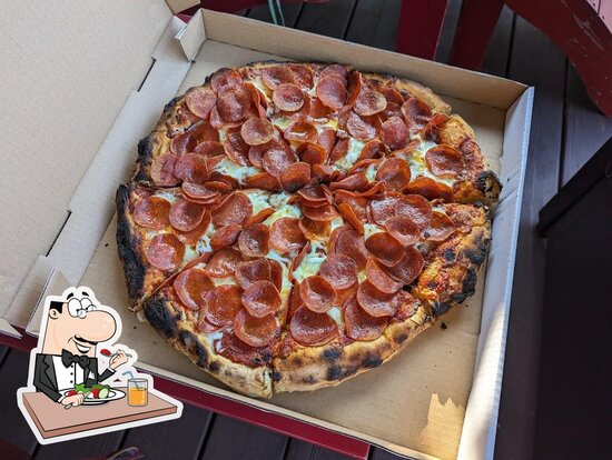 Pizzuti’s Wood Fired Pizza in Seaside - Restaurant reviews