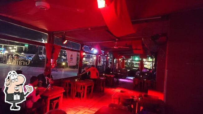 Papas Bar Hurghada Marina, Hurghada - Restaurant menu, prices and reviews
