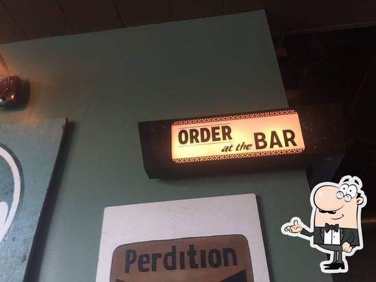 Victoria Bar, Portland - Restaurant menu, prices and reviews