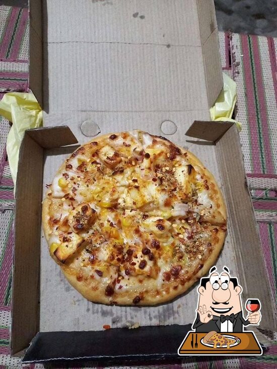 Triangle bite pizza, New Delhi - Restaurant menu, prices and reviews