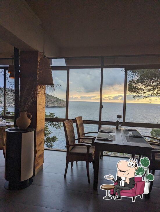 Restaurant Nautilus, Puerto de Sóller - Menú del restaurante, precios y ...