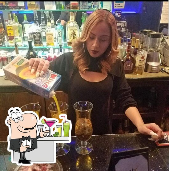 Quest Lounge in Paterson - Restaurant reviews