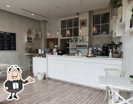 White | Café & Bistrot, Monza - Menu del ristorante, prezzi e recensioni