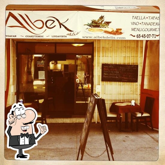 Menu at Albek restaurant, Mexico City