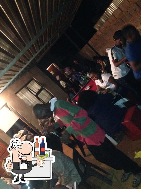 Porch's Place pub & bar, Soweto - Restaurant reviews