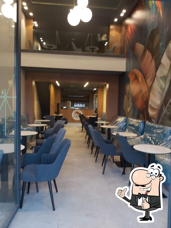 CAFE ADAM (Coworking, cafés artisanaux, jus frais, milkshakes et ...