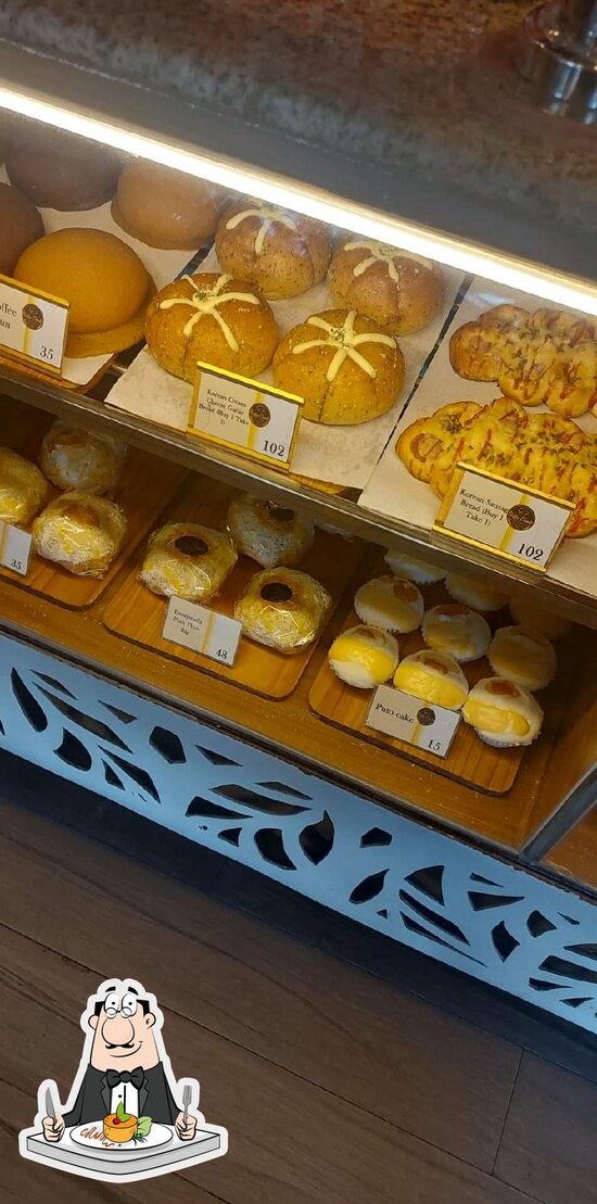 Menu at Fluffy Crumbs Bake Shop, Lucena