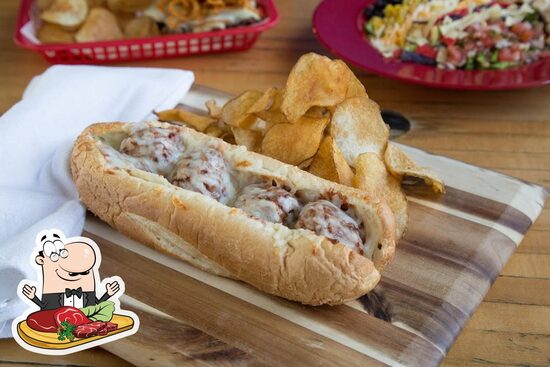 Grinders Stonewall in Lenexa - Restaurant menu and reviews