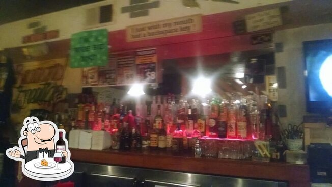 Wee-Bit Lounge in Mentor-on-the-Lake - Restaurant reviews
