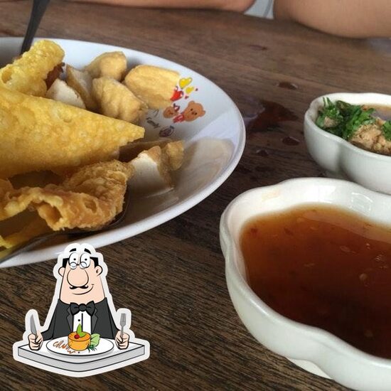 แต๋วรวมมิตร (กาดน้ำทอง), Na Chak - Menú del restaurante, precios y reseñas