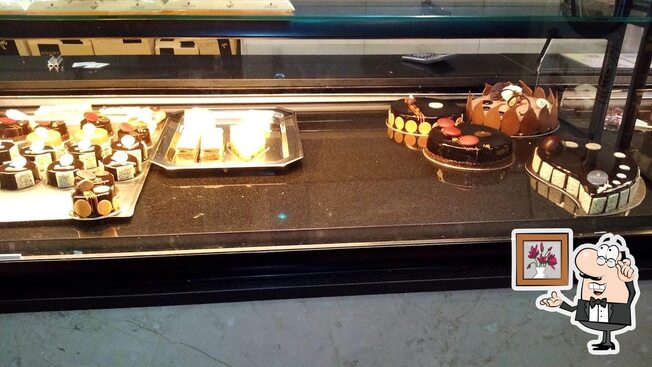 Amoud : Boulangerie, Pâtisserie & Glacier, Mohammedia - Opiniones del ...