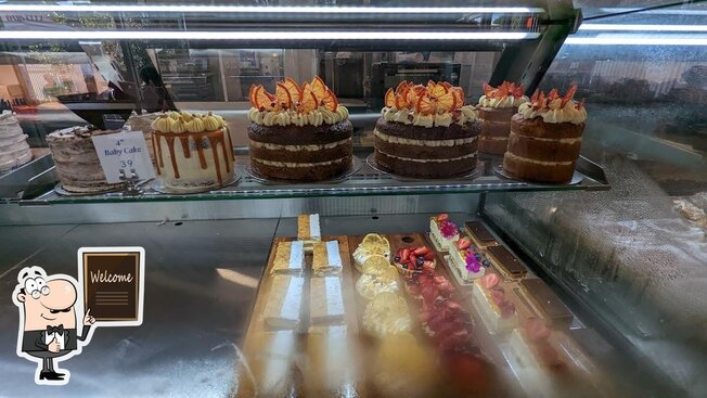 Menu at Darvella Patisserie cafe, Bulimba