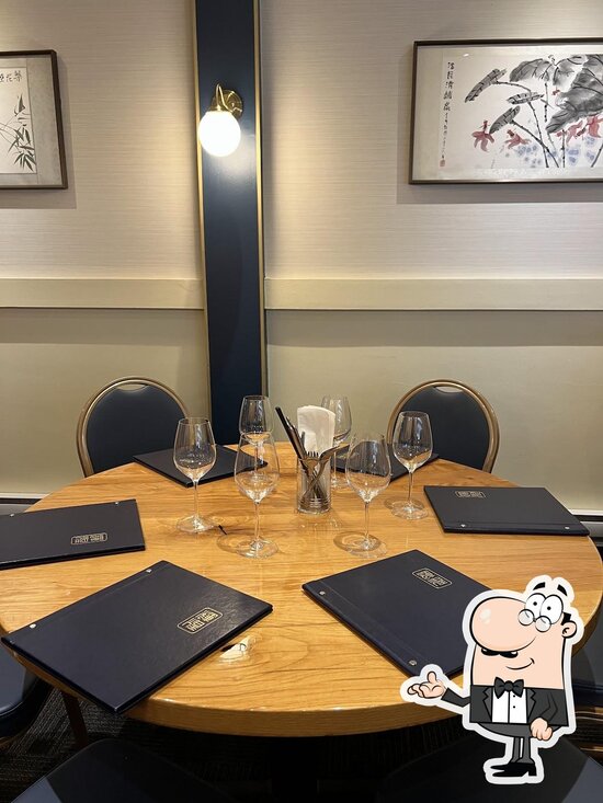 Fay Wong, Montréal - Restaurant menu, prices and reviews