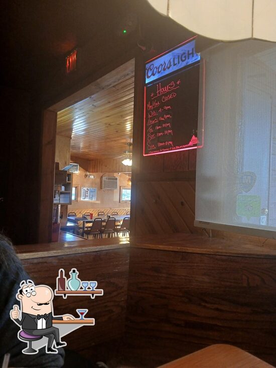 Midland Inn, Murphysboro - Restaurant menu, prices and reviews