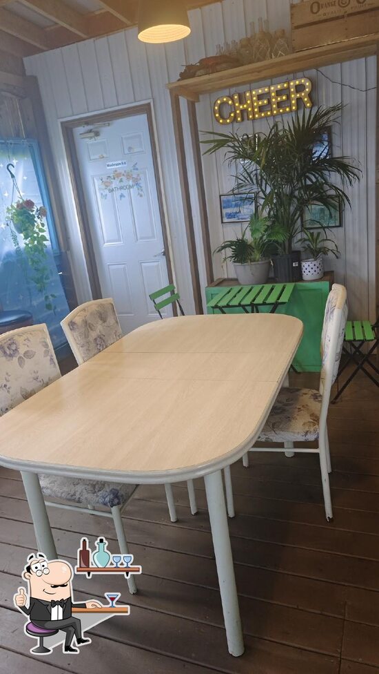 Shirley's snack Bar, Brackley Beach - Restaurant menu, prices and reviews
