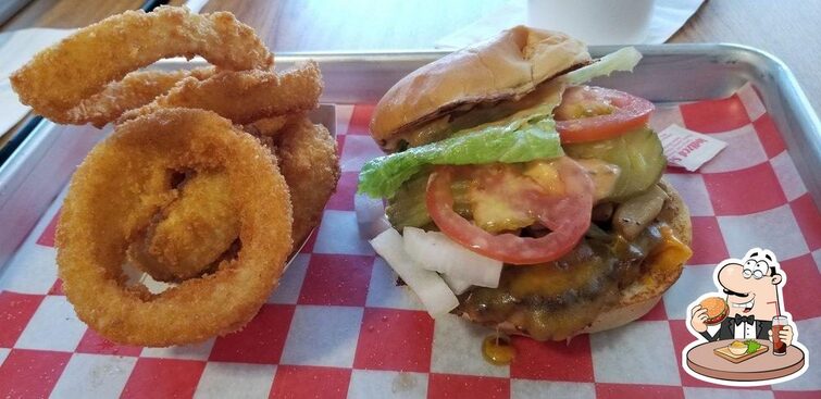 Bus Loop Burgers in Saint Ann - Restaurant menu and reviews
