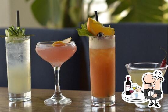 Mixology 101 in Los Angeles - Restaurant menu and reviews