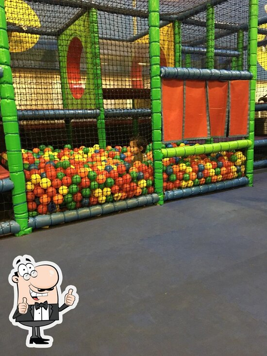 Stardust Playground, Forest/Vorst - Speisekarte, Preise und Bewertungen