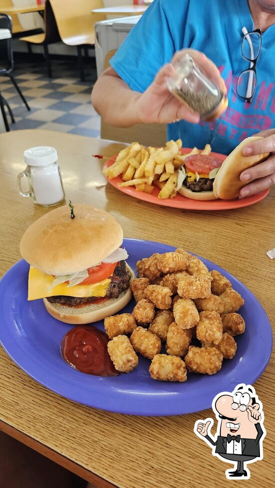 Small's Drive In in Athens - Restaurant menu and reviews