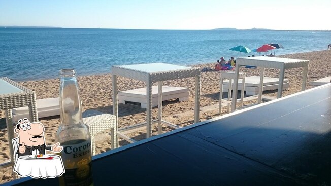 Beach Bar, Turri Manna - Restaurant reviews