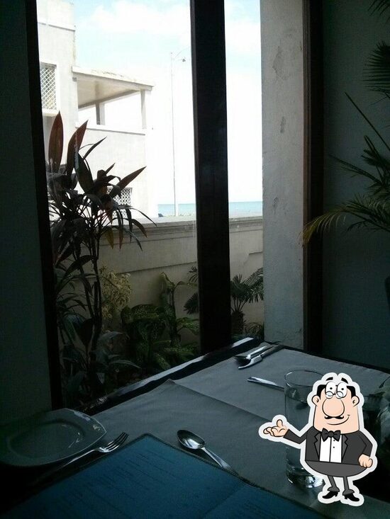 Menu at Le Pondichéry - Cafe by the Sea, Puducherry