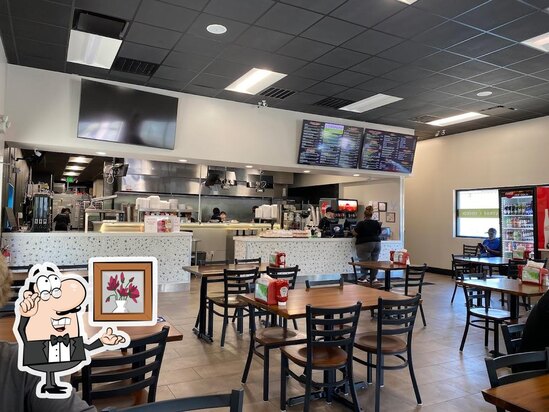 Gyromania Grill, Elgin - Restaurant menu, prices and reviews