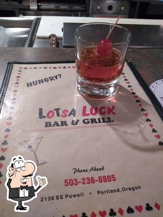 Lotsa Luck Bar & Grill in Portland - Restaurant menu and reviews