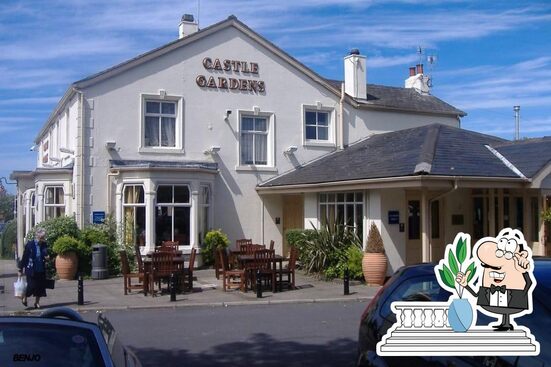 Menu at The Castle Gardens pub & bar, Poulton-le-Fylde