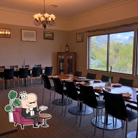 The Blacksmith's Inn, One Tree Hill - Restaurant menu, prices and reviews