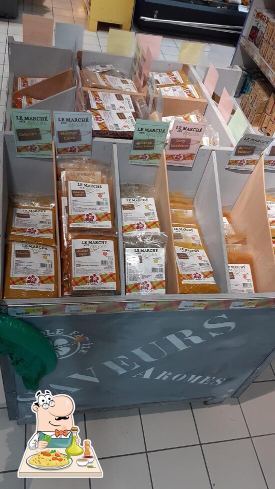 Menu au Intermarché SUPER Le Porge, Le Porge