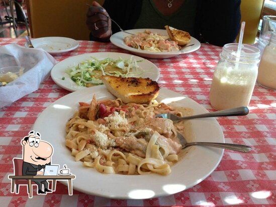 Dixie Kitchen & Bait Shop, Lansing - Restaurant menu, prices and reviews