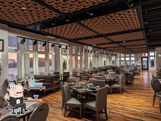 34° North Restaurant, Beaufort - Restaurant menu, prices and reviews