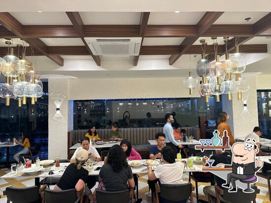 Menu at Feta Mediterranean Restaurant BGC, Taguig