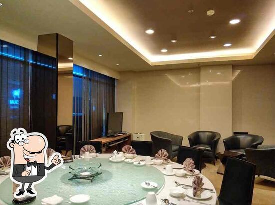 Carta del restaurante The Grand Duck King Signatures, South Jakarta ...