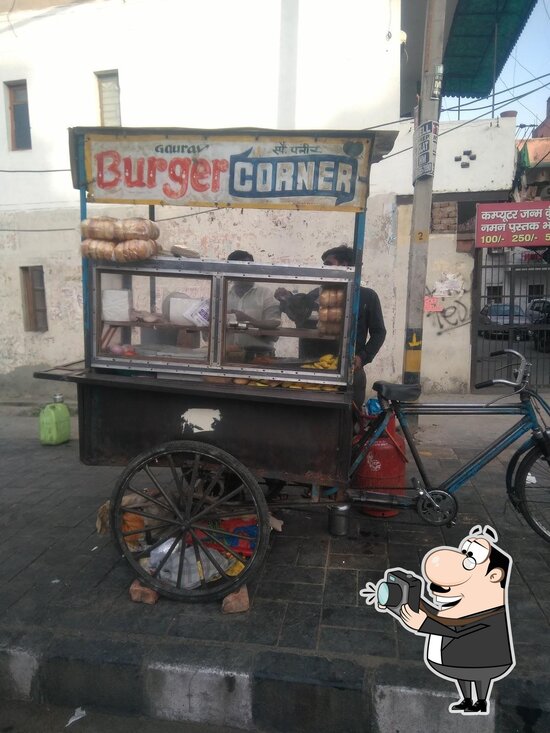 Paneer Burger Corner, Delhi - Restaurant menu, prices and reviews