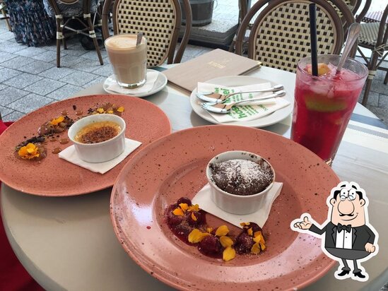 Café Hadik, Budapest - Restaurant menu, prices and reviews