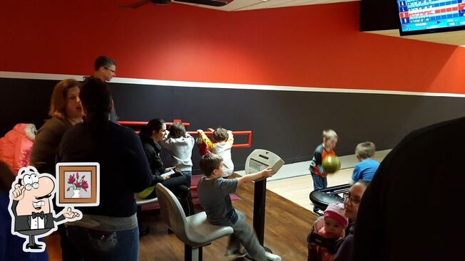 AMF Fairview Lanes in Fairport - Restaurant menu and reviews