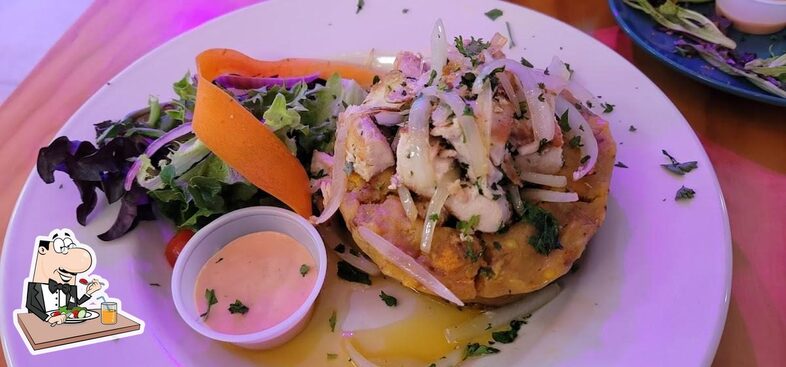 Cayo Azul in Buena Ventura Lakes - Restaurant menu and reviews