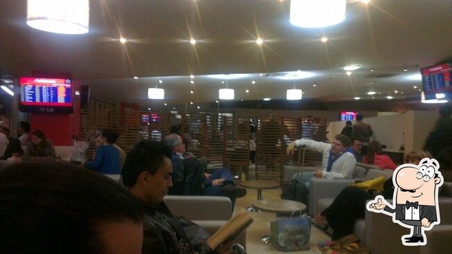 Sala VIP Avianca Vuelos Nacionales cafe, Bogotá - Restaurant reviews