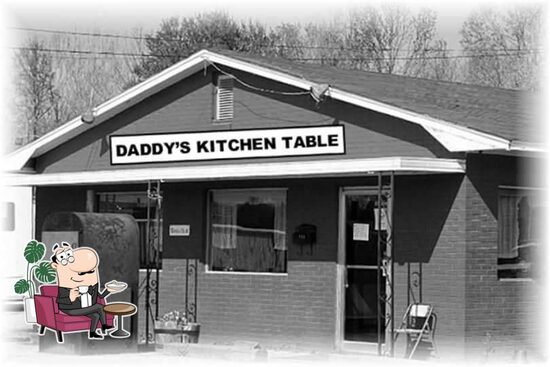 Menu at Daddy's Kitchen Table restaurant, Humboldt