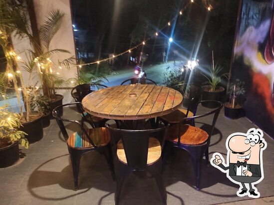 Throttle Shrottle Dehradun, Dehradun - Restaurant menu, prices and reviews