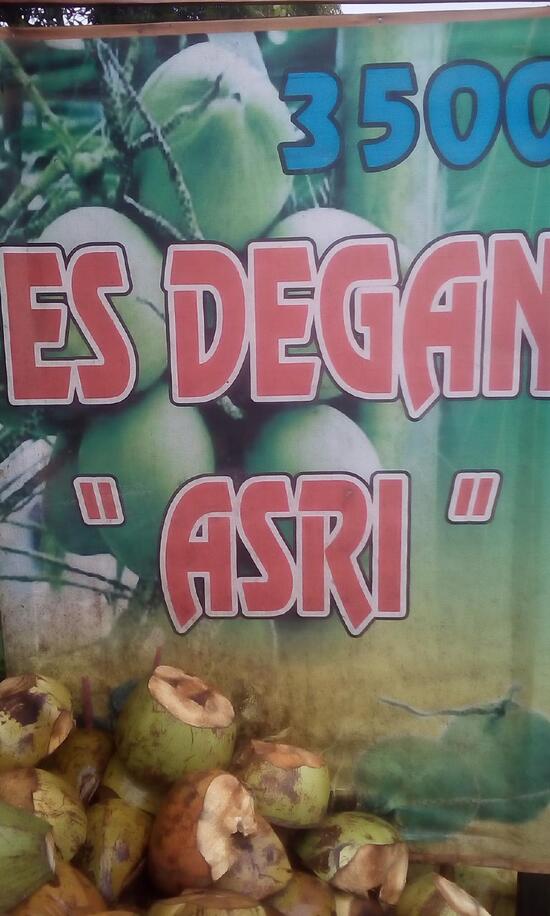 Menu at Es Degan Asri cafe, Banyakan, 6XF8+FH7